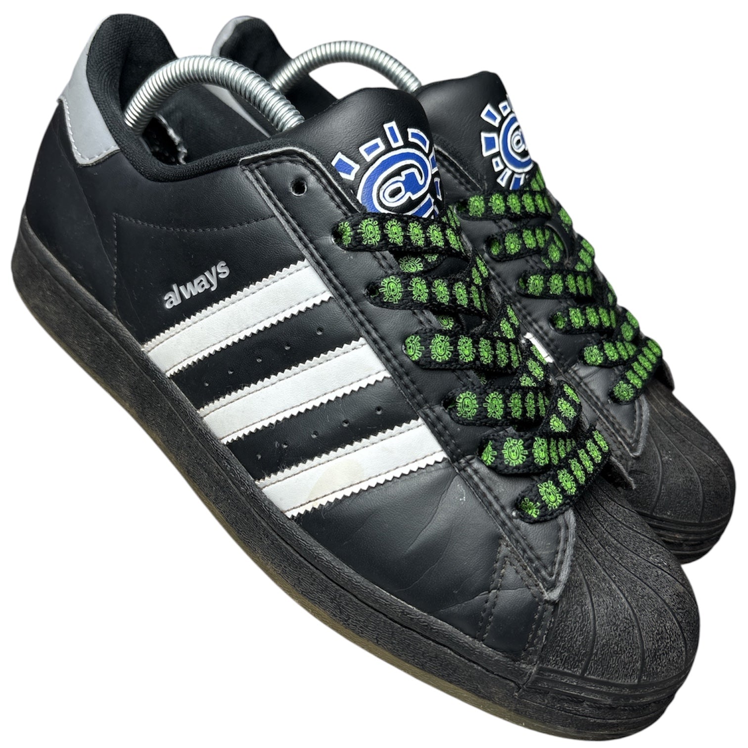 Always x Adidas Superstar (UK9) – redswear
